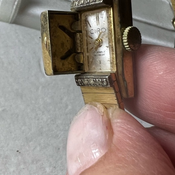 ciro | Accessories | Just In Ciro Vintage Watch With Diamonds Running ...